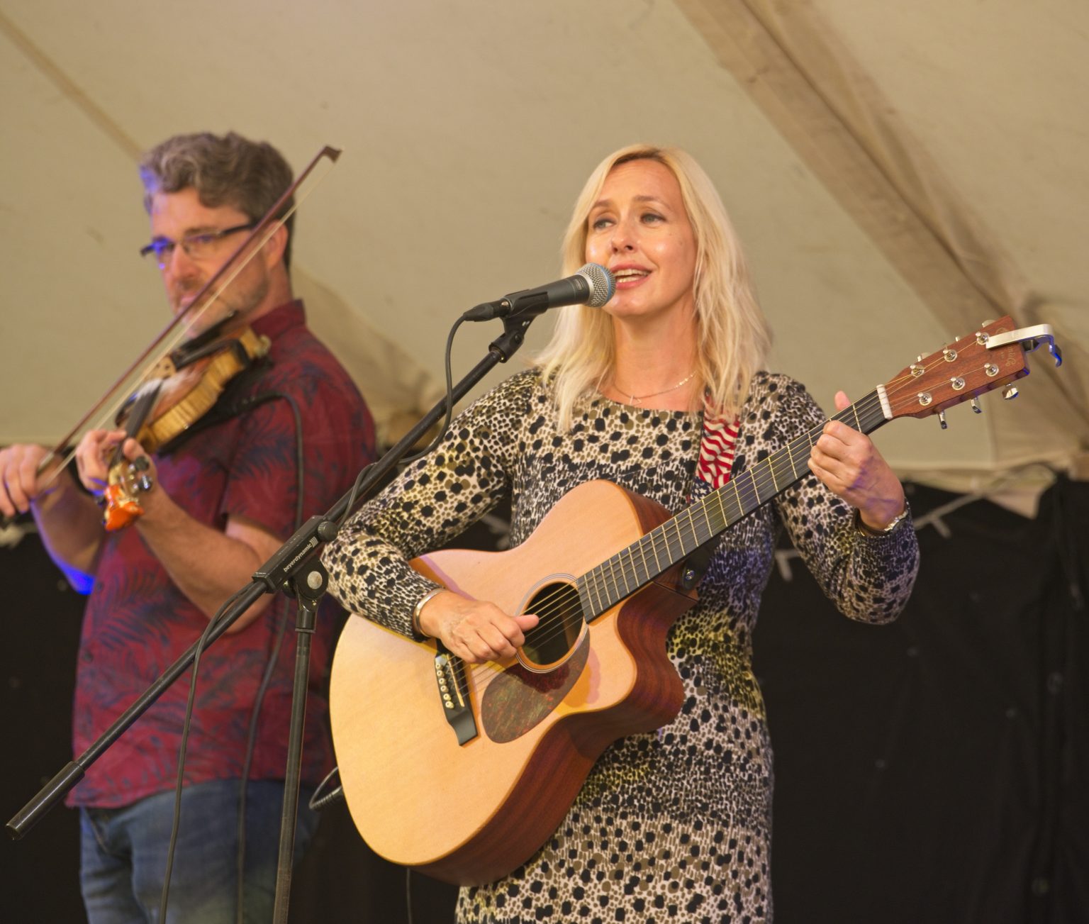Lisa Redford | 'one of our finest singer/songwriters' Bob Harris ...